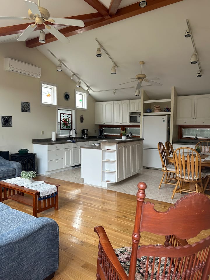 Peaceful Creek Views And Sounds From The Balcony. - Kingston, NY