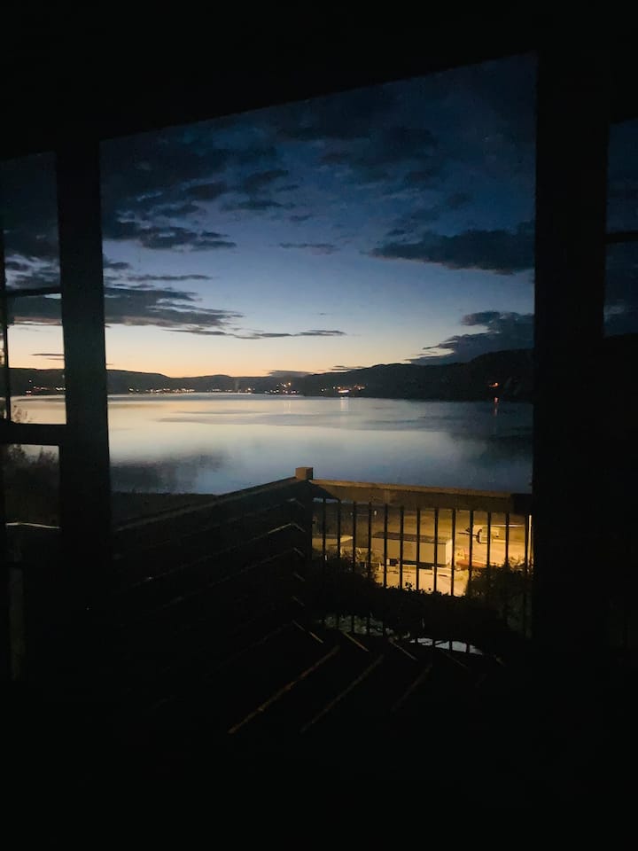 Sunsets & Pretty Skies “Beachy Cottage Home” - Corner Brook