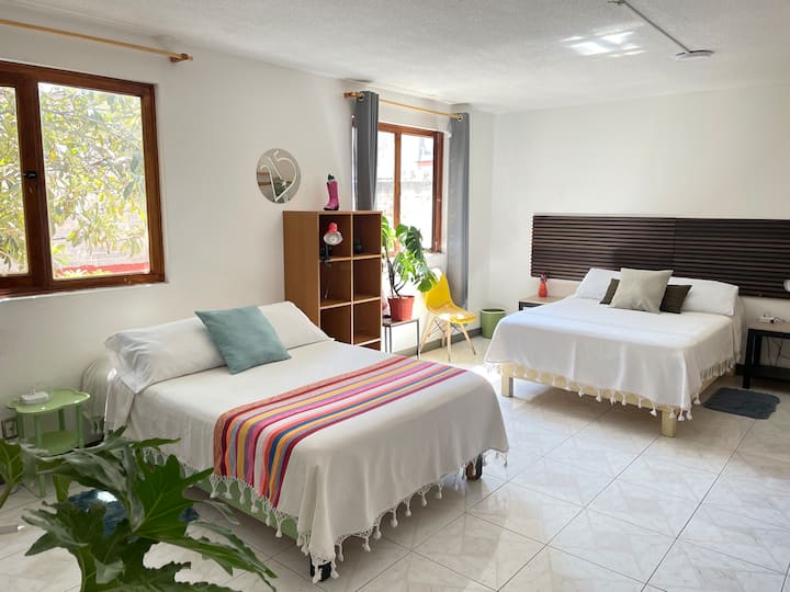 Casa Para 15 Personas En Xochimilco Con Cochera - Oaxaca