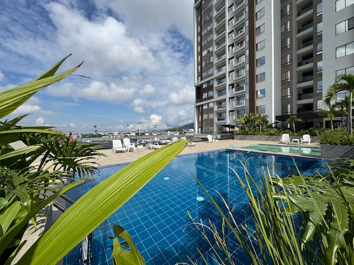 Near Megacenter And The Nightlife District - Pereira