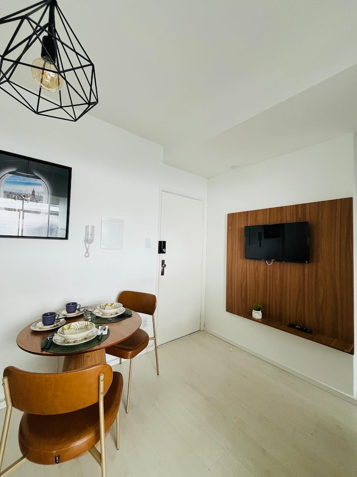 Apartamento Aconchegante No Gonzaga. - Santos