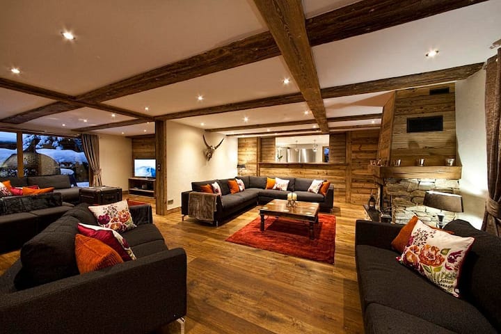 Large Luxury Chalet - Ski In/out - Great Location - Haute-Savoie