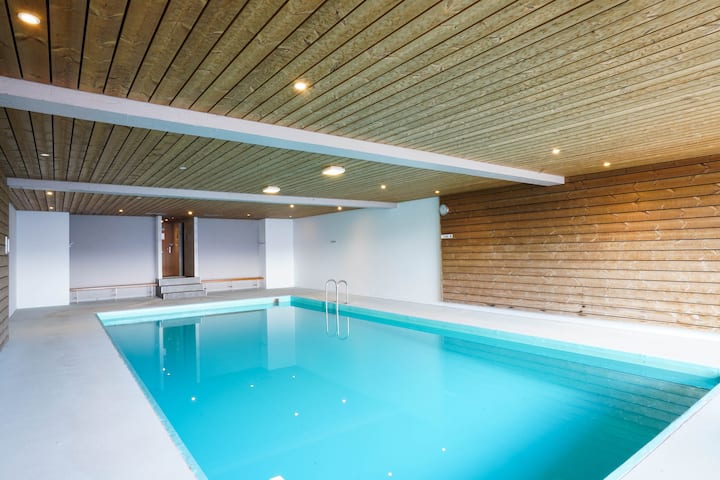 L'havre De Paix Au Pied Des Pistes De Ski - Switzerland