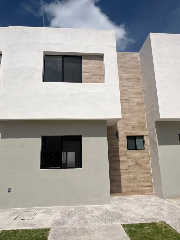 Casa Nueva En Puerta Natura - San Luis Potosí