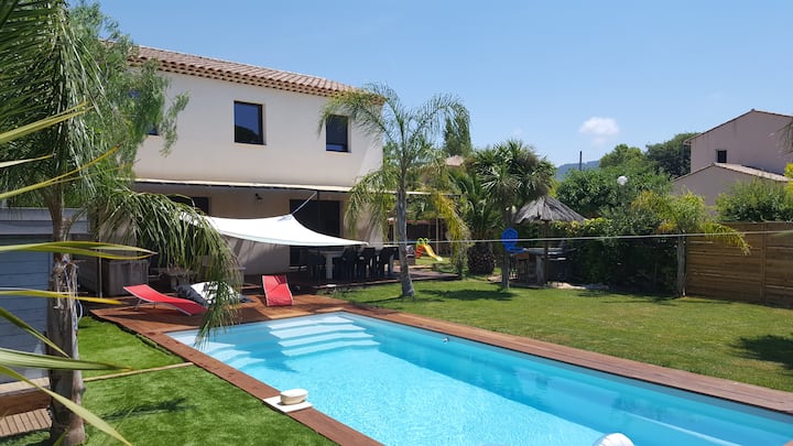 Superbe Villa Avec Piscine à 300m De La Mer - Saint-Cyr-sur-Mer