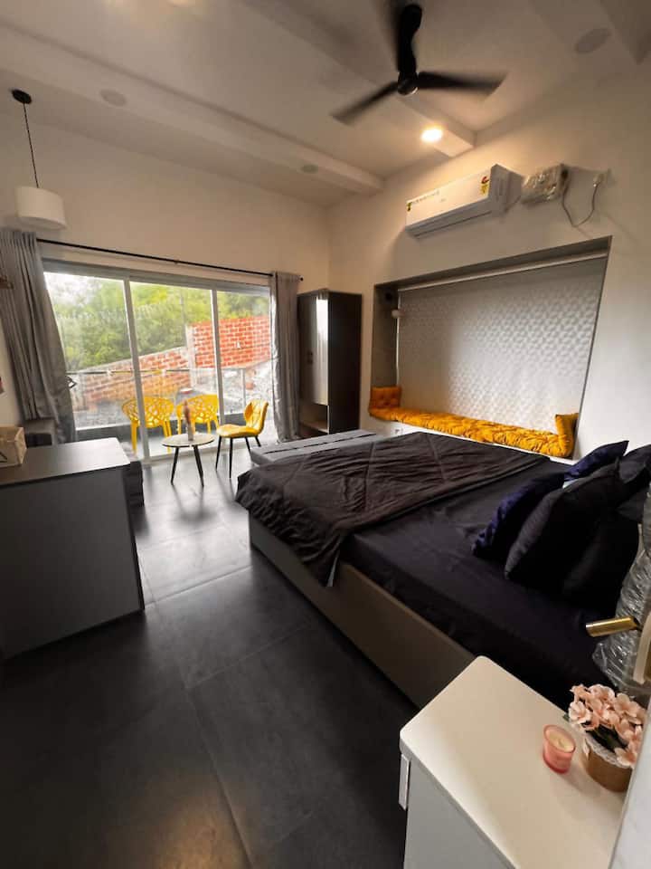 Casa Oceanus-sea Facing & Forest View -Ganpatipule - Ganpatipule