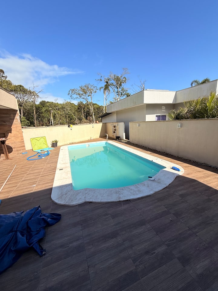 Casa Em Itapoa Sc. 350 Metros Da Praia. - Itapoá