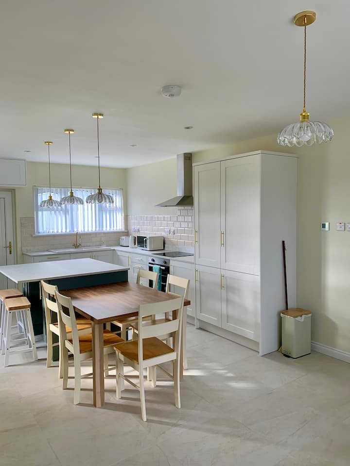 Home In Mid-ulster - Dungannon