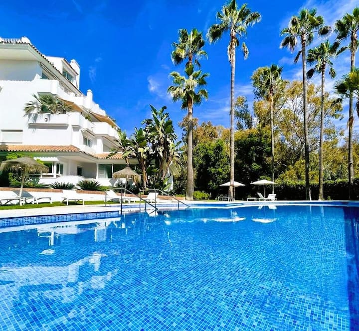 Penthouse Sea Views In Marbella Golden Mile - Marbella