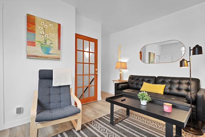 Beautiful Apartment In The City - Montreal