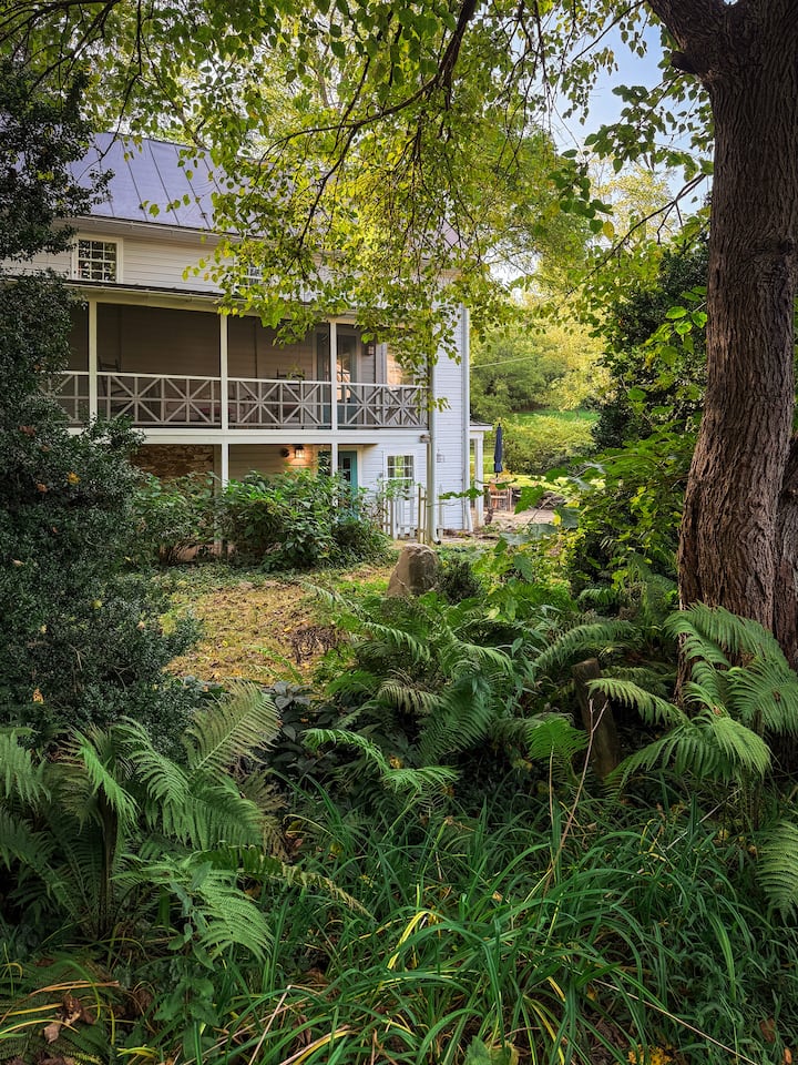 Quiet Virginia Wine Country Retreat - Marshall, VA