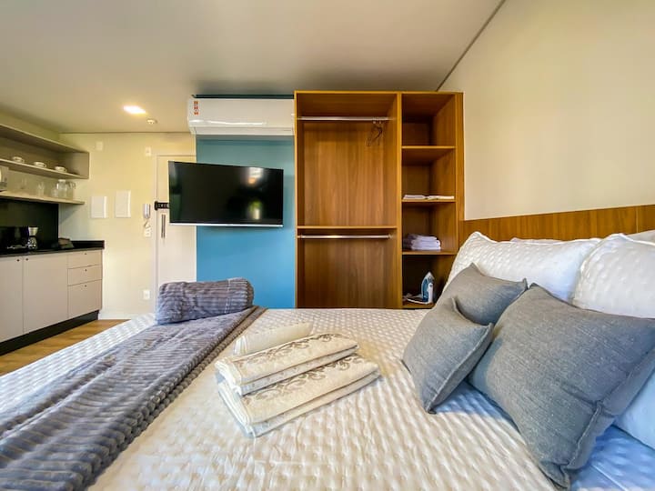 Loft 2p C/ Piscina Vaga Ar A 15min A Pé Da Oktober - 