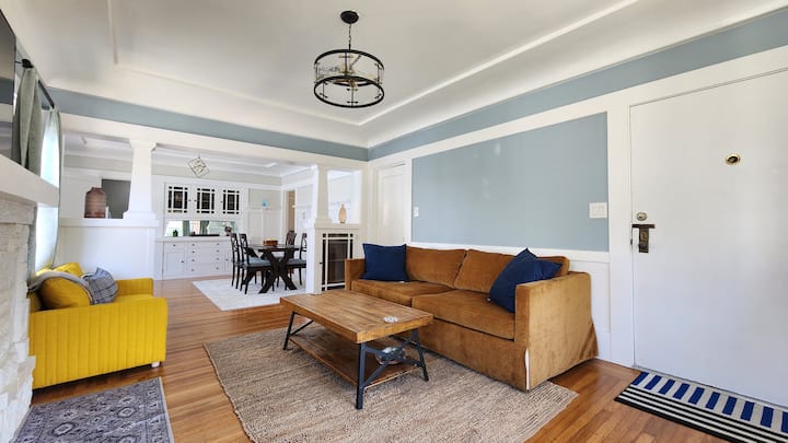Craftsman Beach Bungalow - Oakland, CA