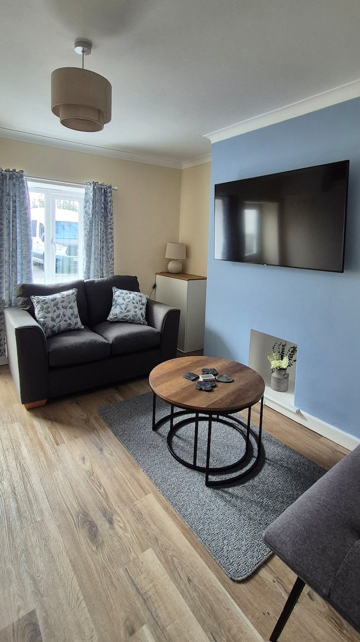 Amaryllis Escapes 2 Bed House Near Brecon Canal - Brecon