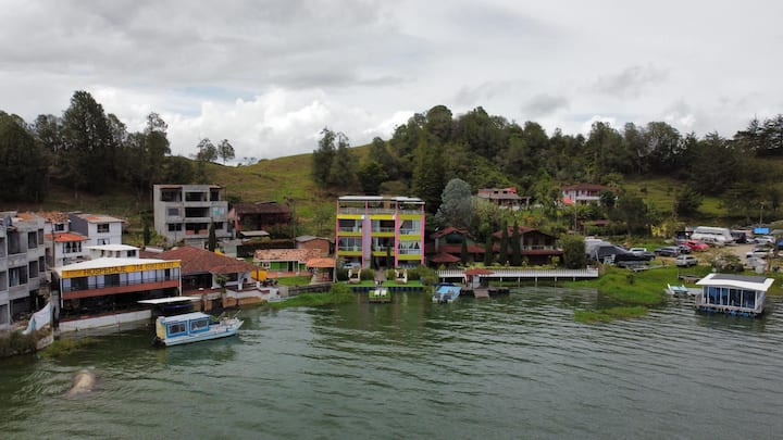 Jardines De San José 1 - Guatape
