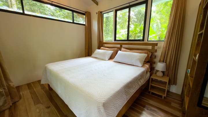 New Jungle Nest – Ac, Kayaks & Punta Uva Beach - Punta Uva