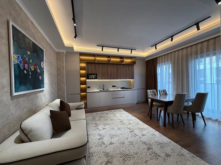 The Apartment Opposite The Central Bazaar. - Uzbekistan