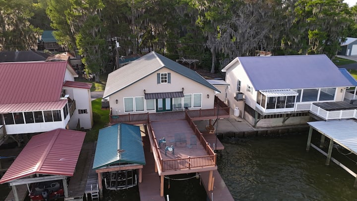 Lake Verret Getaway On The Water, Pierre Part - Lake Verret, LA