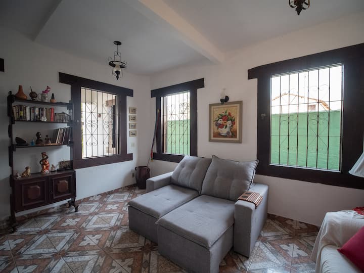 Casa 300 Metros Da Prainha - Caraguatatuba