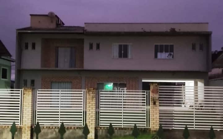 Casa Compartilhada. - Gaspar