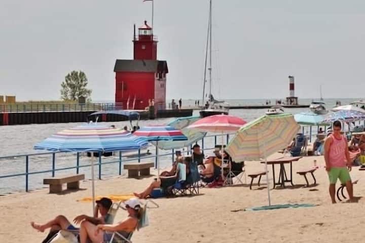 Macatawa Retreat - Holland, MI