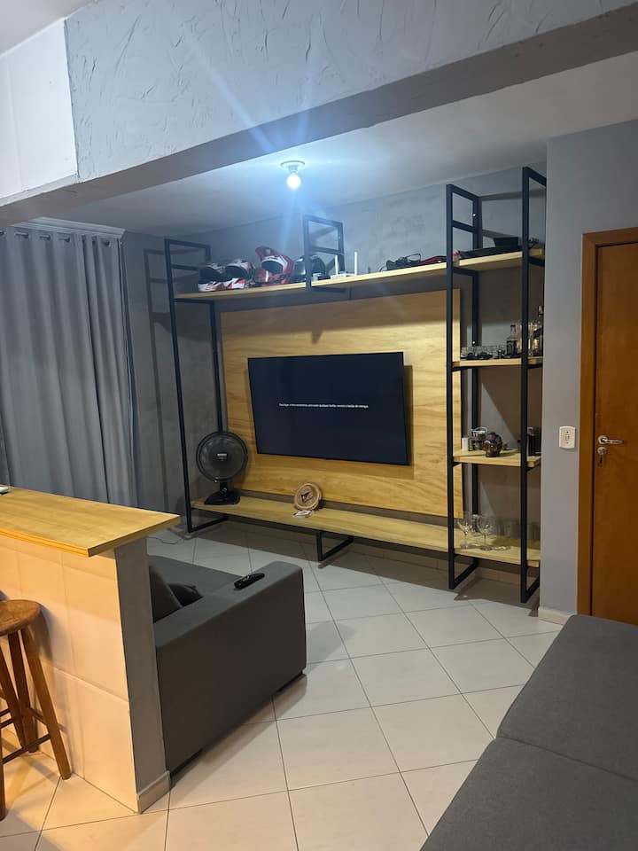 Apto Seguro C/ Garagem E Elevador – Betim - Betim