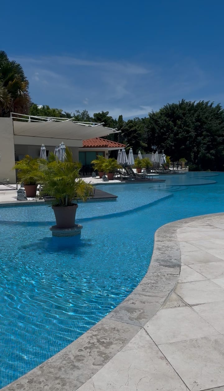 Vista Mar Ocean View Condo On Beach Golf & Marina - Panama