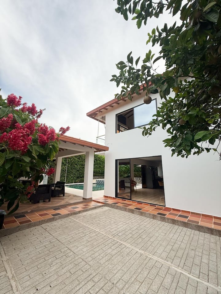 Villa Margot Cabaña En San Jeronimo 15 Personas - San Jerónimo