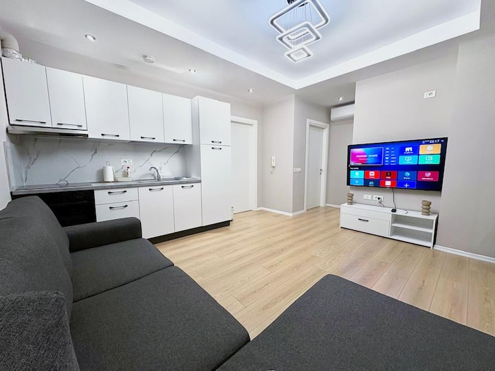 Teuta’s Suite With *Free Parking* - Tirana