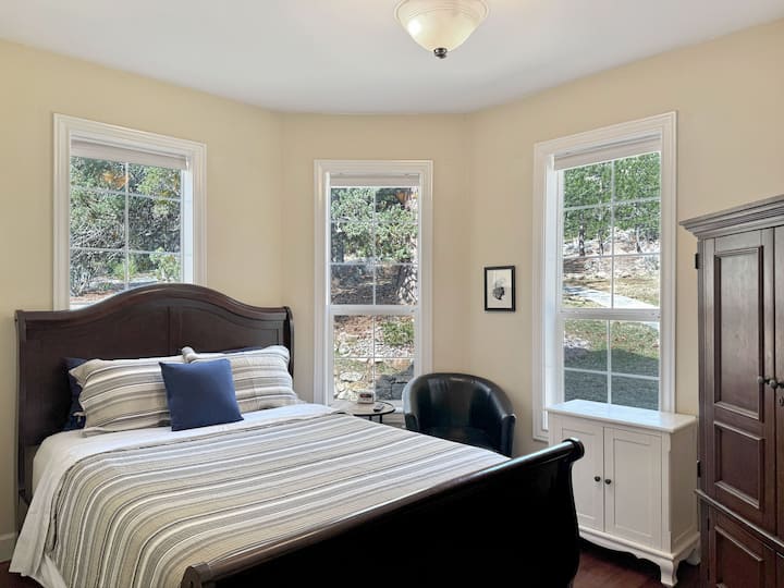 Brooklyn Suite - Bend, OR
