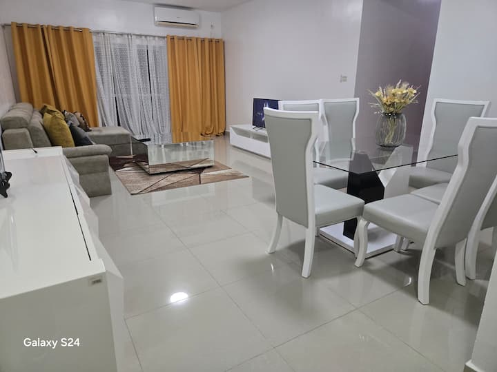Apartamento/casa Moderno E Confortável. - Angola