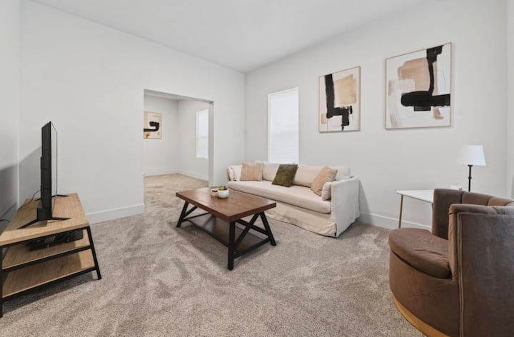 Fully Remodeled Modern Home Near Downtown: House 2 - Spokane, WA