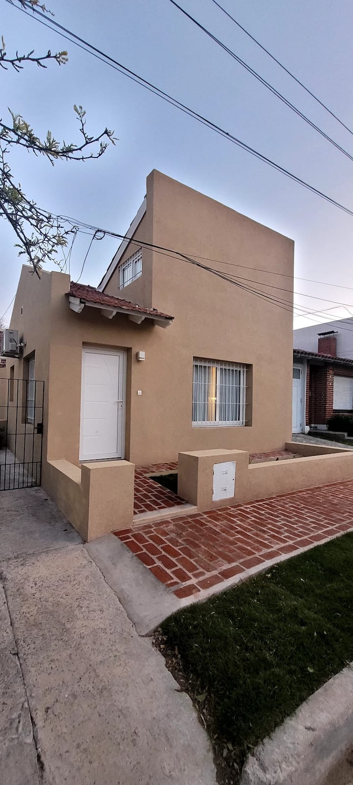 Tu Base En Tandil: Depto. Para 4 Cerca De Todo - Tandil