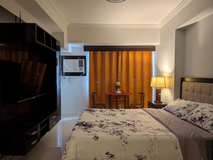 Cebu City Studio Unit, W/ Pool & Gym Access - Cebu City