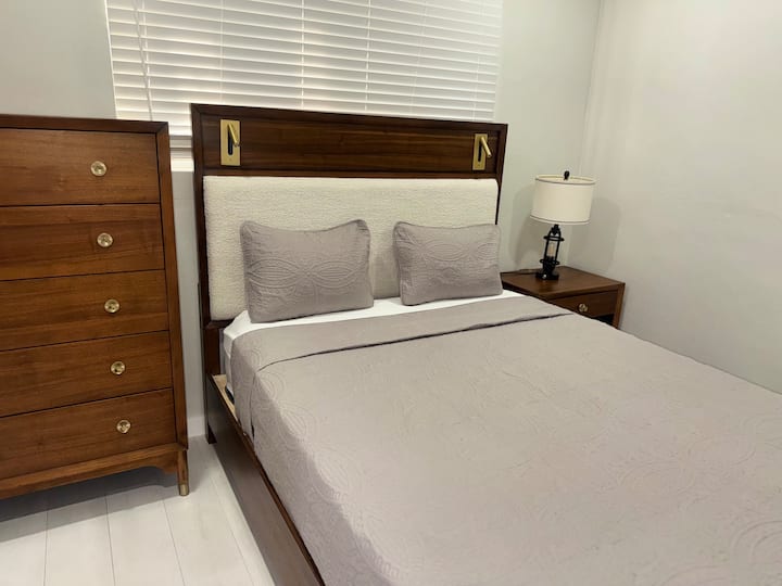 New! Whispering Sands 242 - Unit 1 - 1 Bed 1 Bath - Nasáu