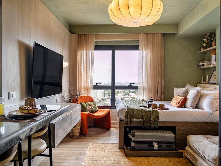 Stylish Studio In Jtower Residences | Sm Jmall - Mandaue City