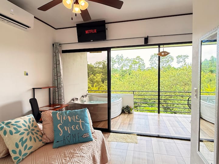 Romantico Jacuzzi La Fortuna Vistas Panoramicas - Costa Rica