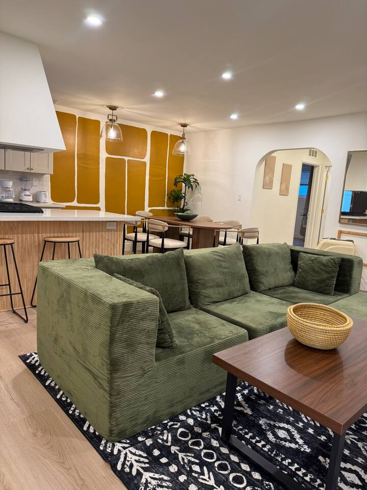 Luz Del Sol | Weho | Parking Garage - West Hollywood