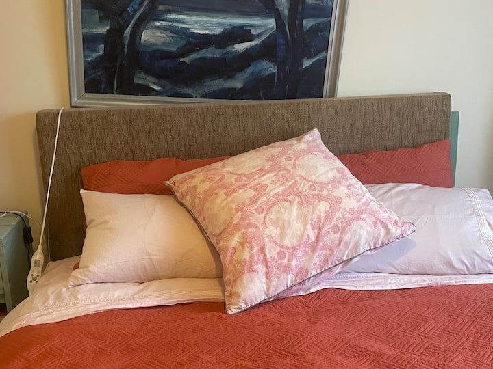 Bright & Spacious Room With Ensuite In An Oasis - Ballarat