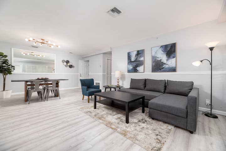 The Residences @ Lake Ridge #1 - Fort Lauderdale