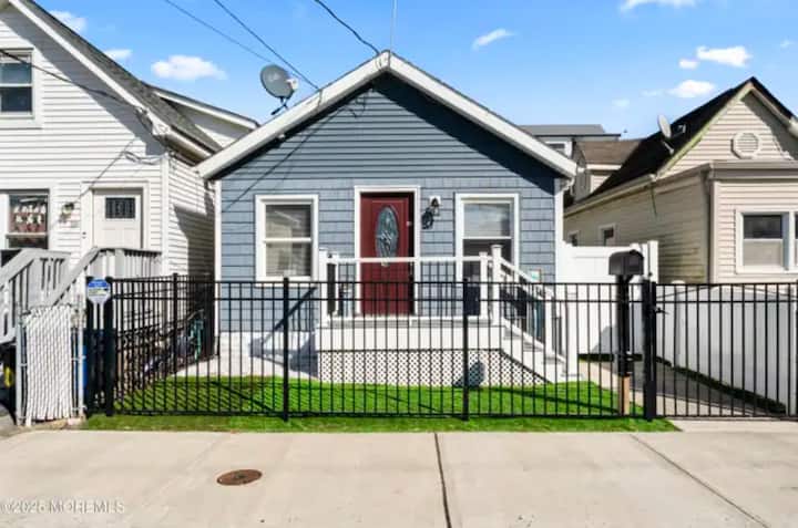 Cozy 4br House With Beach&waterpark - Lake Lefferts, NJ