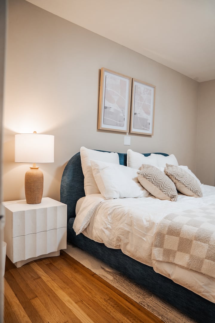 The Golden Hour, Close To Canton Hof/attractions - Canton, OH