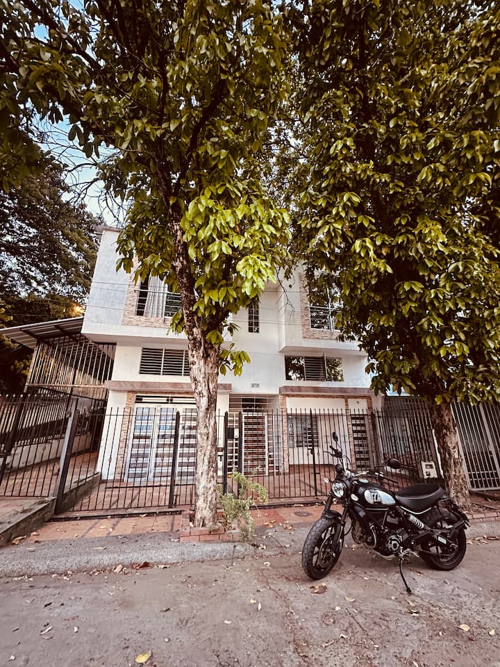 Apartamento Lindo En Neiva Muy Cómodo Y Central - Neiva