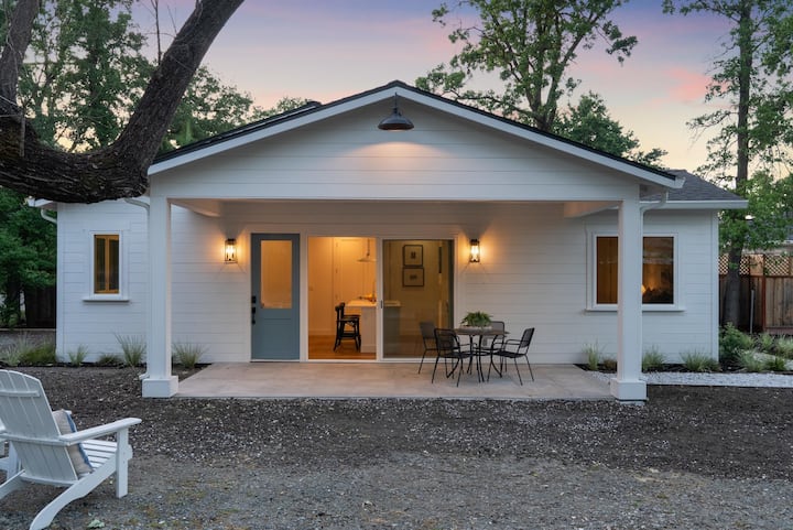 New Modern 2bd Home Close To Downtown & Trails - Walnut Creek, CA