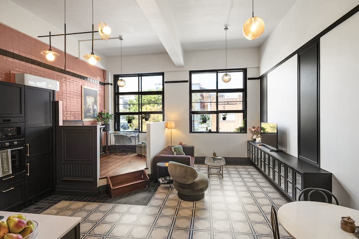 Boutique 2br Split-level Loft In Fortitude Valley. - Spring Hill