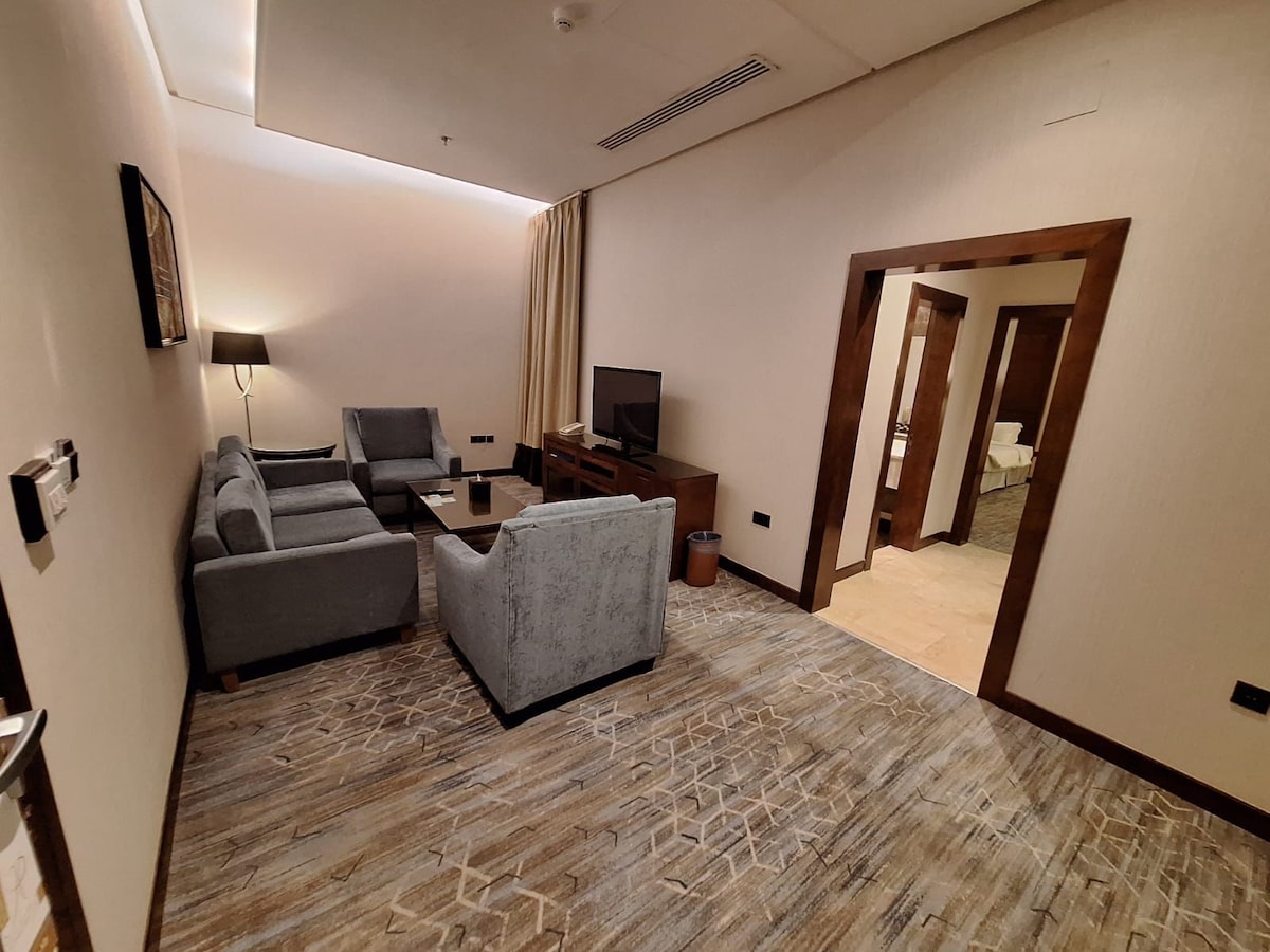 Suite Club | Sunday Qaser Al Hamra - Hotéis para Alugar em Riyadh ...