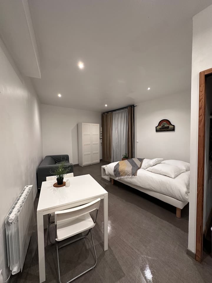 Petit Studio à Bordeaux Aux Chartrons - Burdeos
