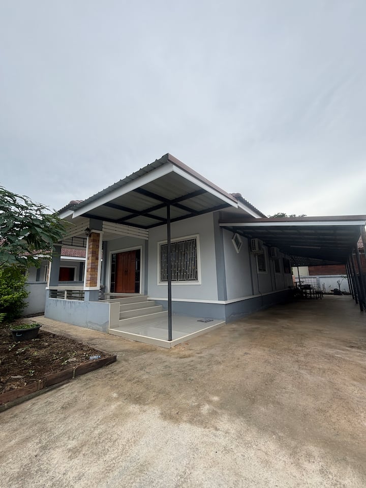 บ้านแม่กุ - Mae Sot