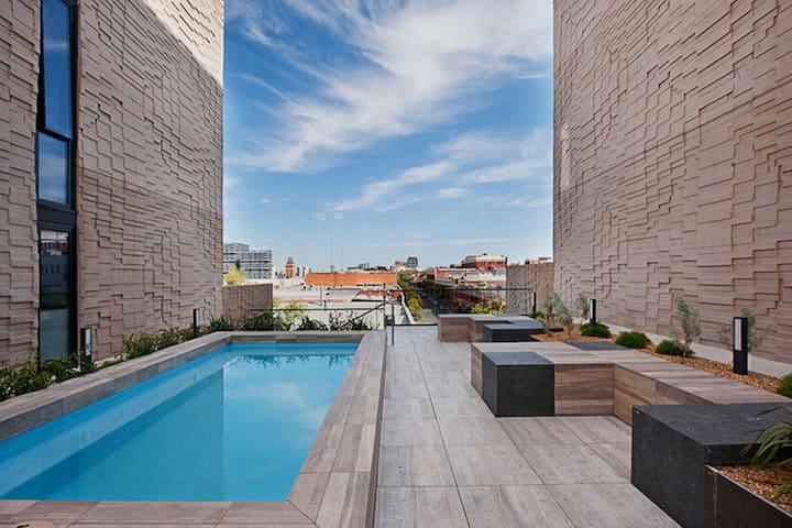 Chic Collingwood Retreat | Walk To Bars & Cafés - Brunswick