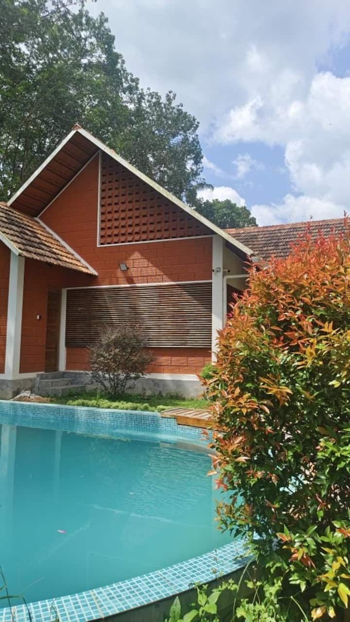 Nellu Poolvilla Courtyard Room - Uma - Attingal